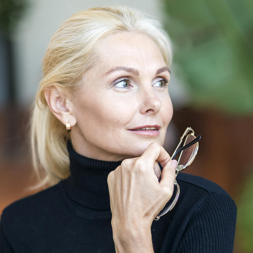 Découvrez la signification des rides du visage - Dr. Pierre Ricaud